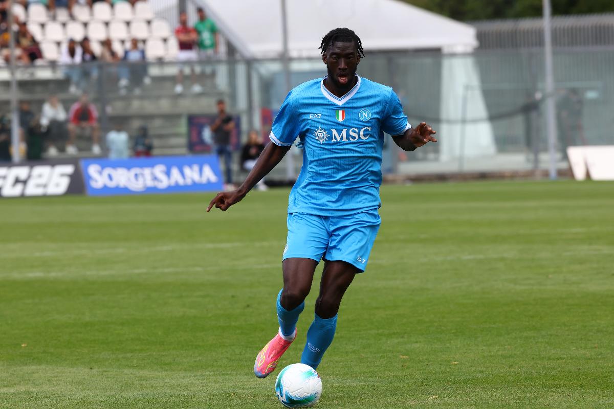 Notizie Calcio Napoli - Napoli coli saco verso la cessione in svizzera ...